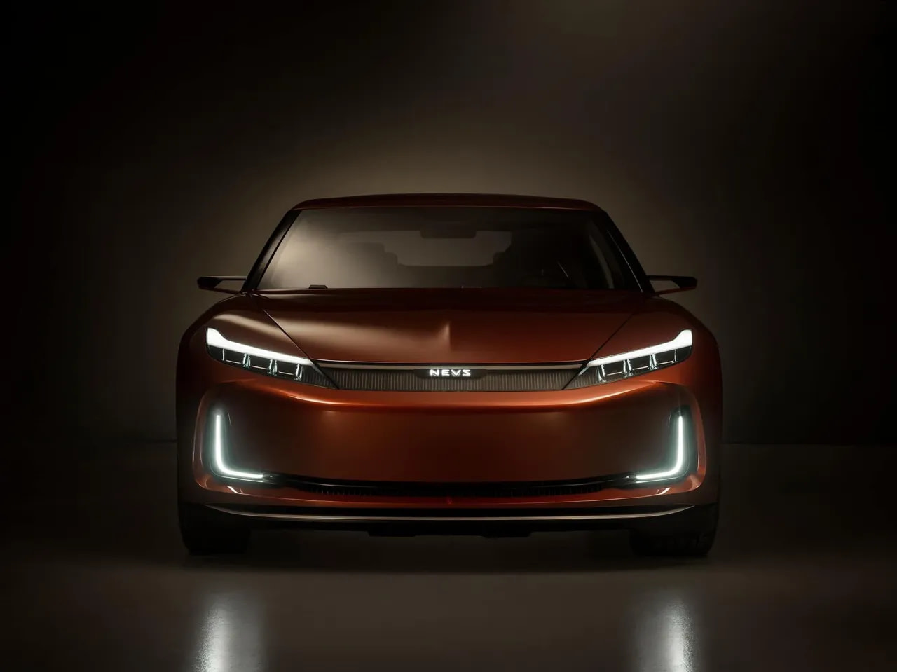 Emily GT – An EV Sedan capable of driving more than 1000km (621 miles ...